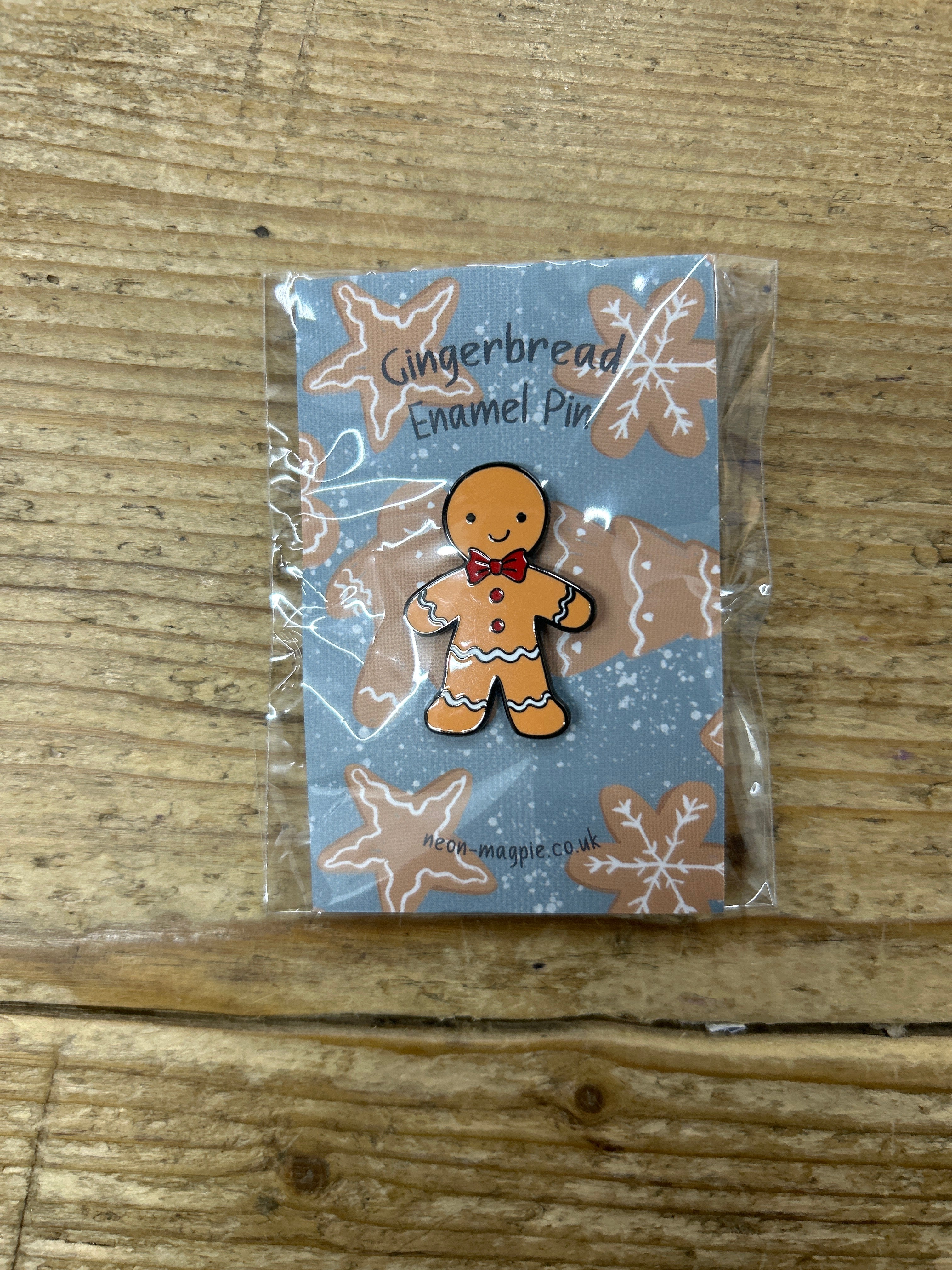 Gingerbread Enamel Pin – The Arran Gift Box